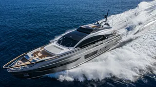 Azimut S10: Inside Azimut Yacht's New S Line Flagship Superyacht